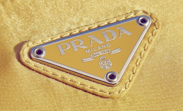 กระเป๋า Prada ของแท้ แนะนำวิธีสังเกต กระเป๋า Prada ของแท้