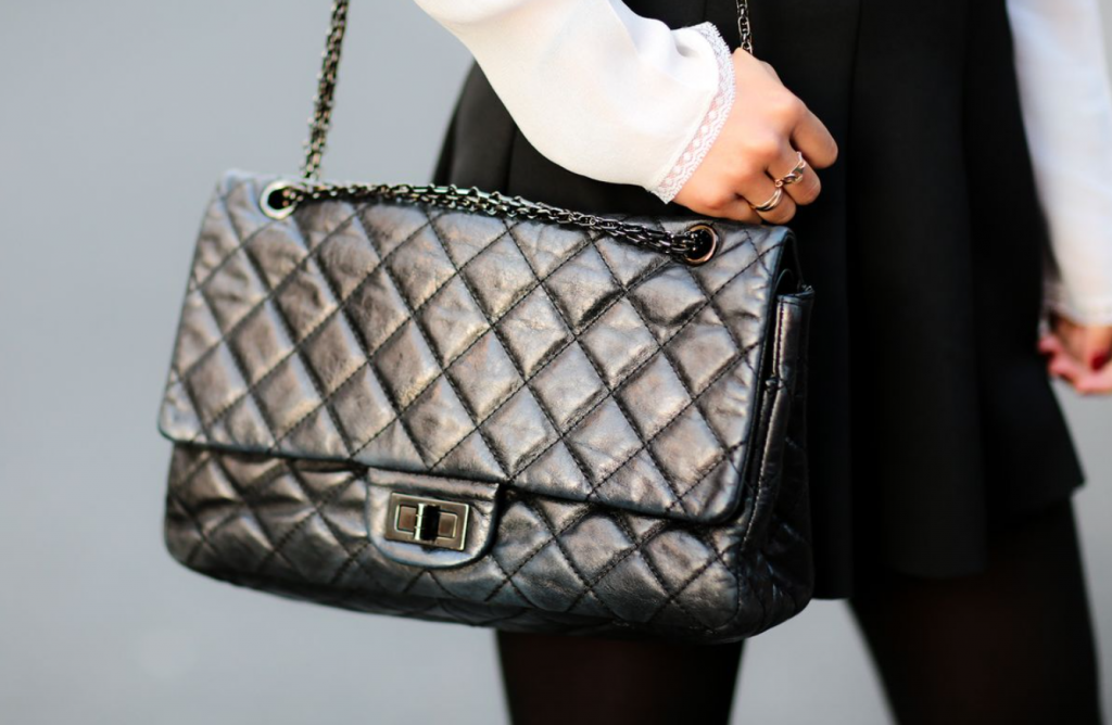 Classic Chanel Iconic Bag ความงดงามที่ไม่มีวันจืดจาง - KATE💋 STYLE